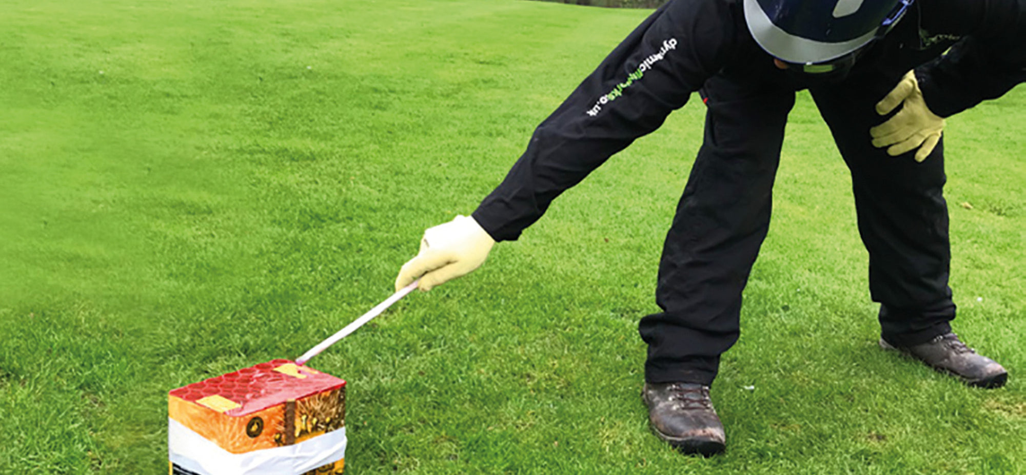 Instructions for small garden fireworks – Sonic Fireworks Shop